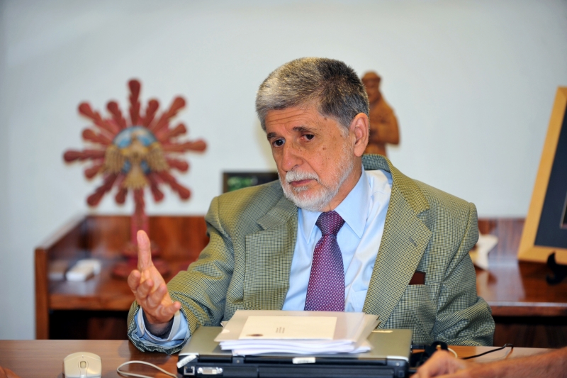 Política, Geografia e Geopolítica: Celso Amorim no Ministério da Defesa ...