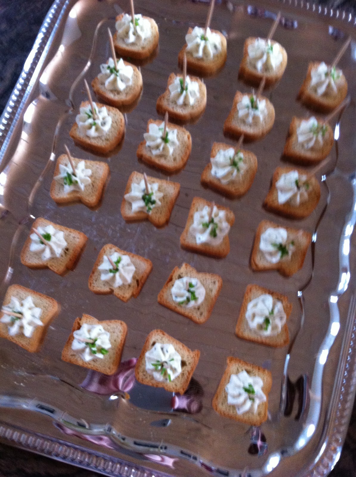 Mad og kager: Kanapeer med fløde ost (og nutella)