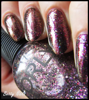 Betty Nails: Orly Digital Glitter & Orly Polishield [Review]