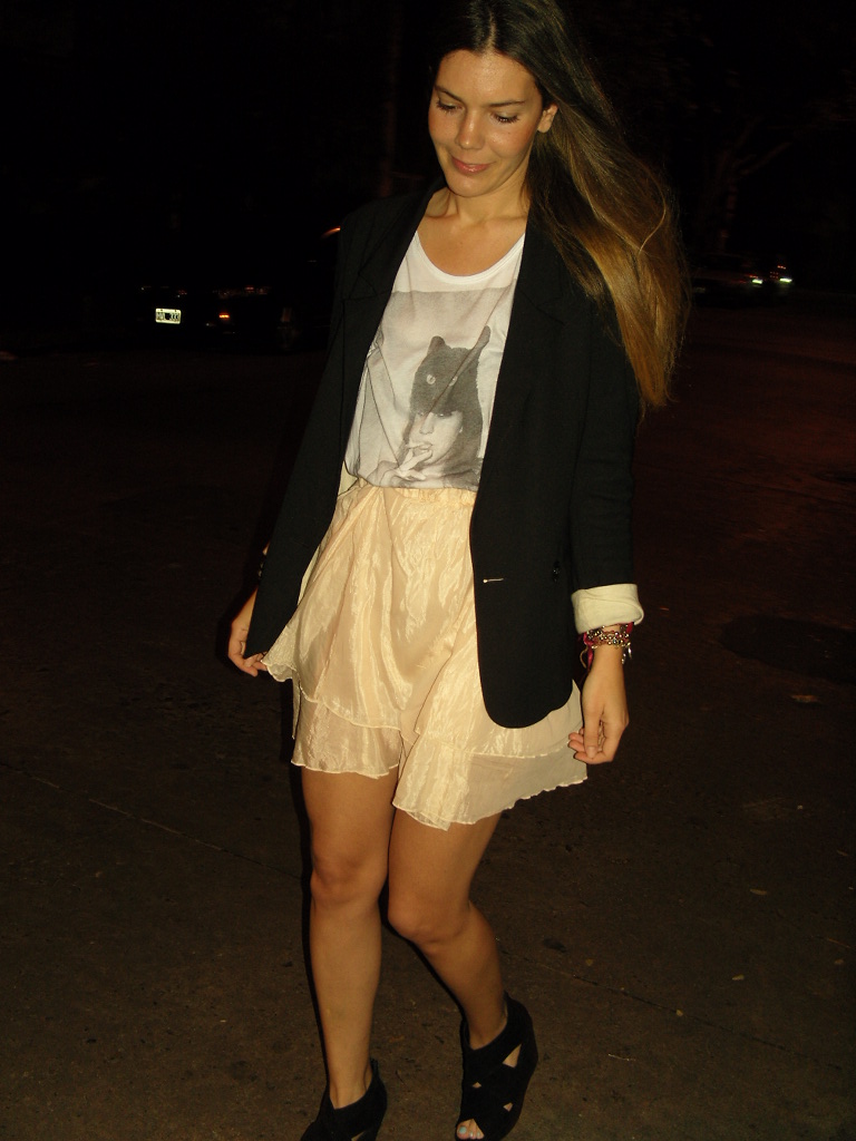 Pinkstyle: Para la nuit pollerita...