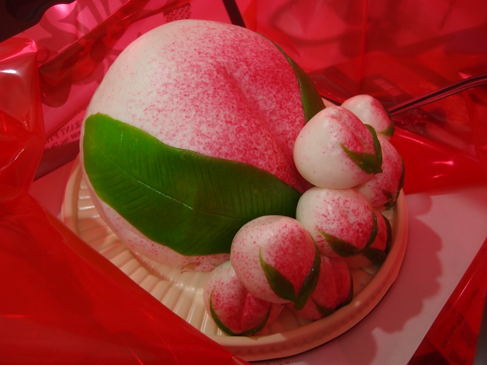 Y-Lyn's Journal...... Of Food, Fun & Travel =): Longevity Buns from ...