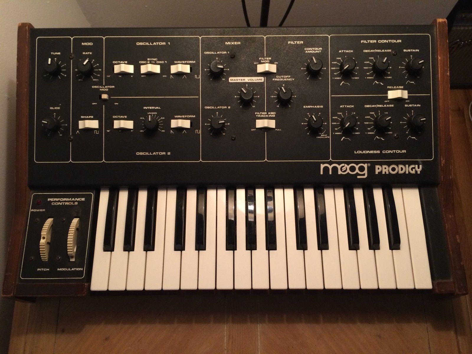 MATRIXSYNTH: Moog Prodigy Synthesizer