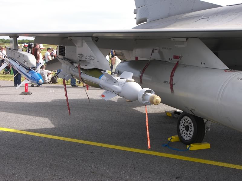 Naval Open Source INTelligence: NLR tests weapons system for Dutch and ...