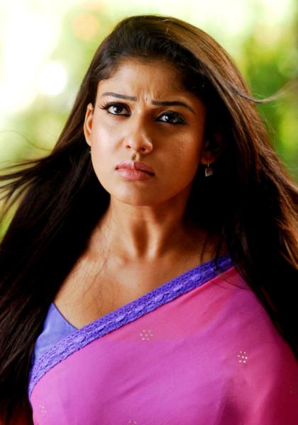 Nayanthara Cute HD Saree Stills and Wallpapers - Indian Actress ...