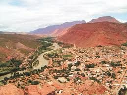 SEDES CHQ.: SALUTACIÓN A CAMARGO...