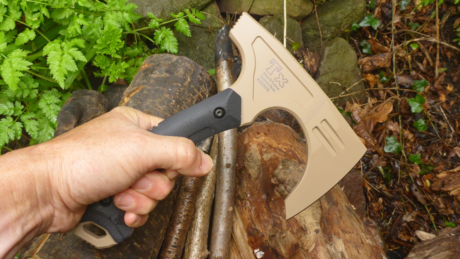 Hardcore Knives and tools for Wilderness Camping: RAIDOPS Tx TACTICAL ...