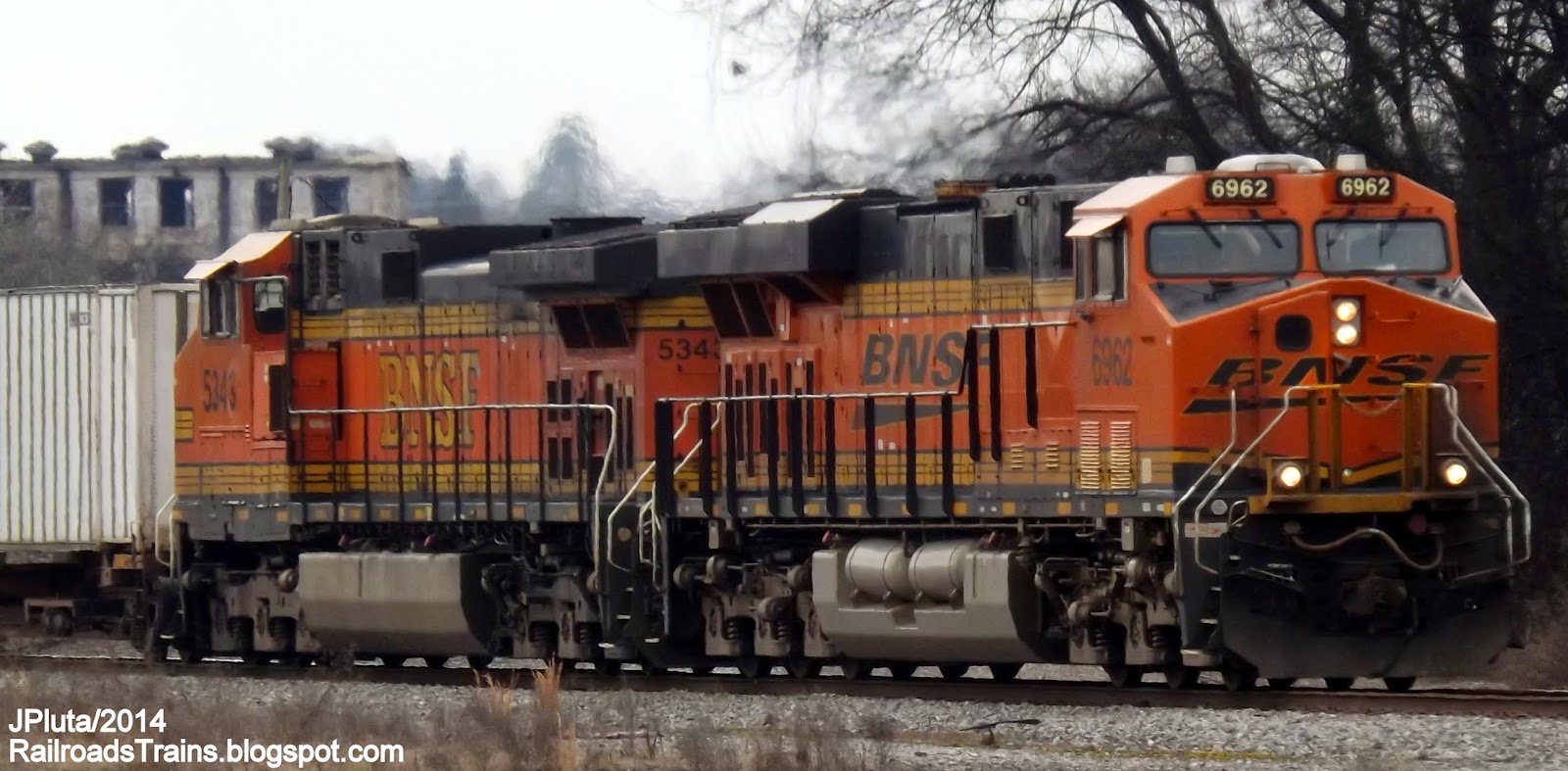 RAILROAD Freight Train Locomotive Engine EMD GE Boxcar BNSF,CSX,FEC,Norfolk Southern,UP,CN,CP ...