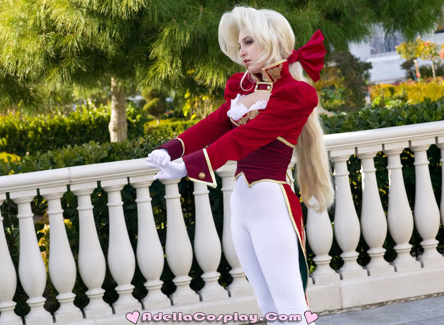 Cosplay: Adella