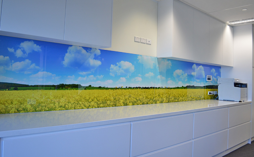 Digital Printing In Interiors: Printed Glass Kitchen Splashbacks