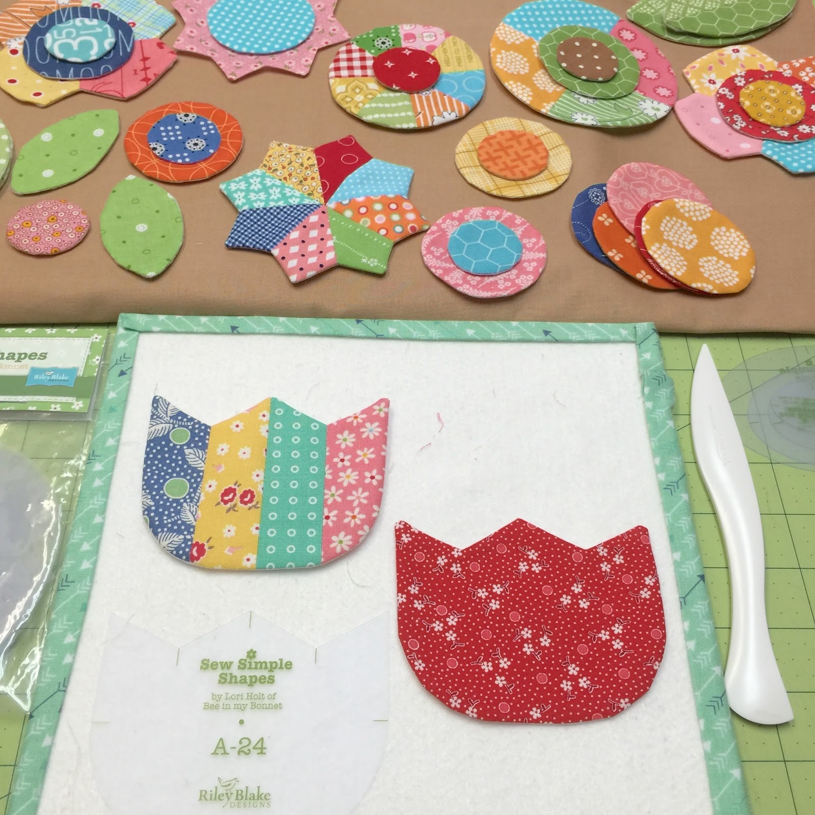 Sew Simple Shapes - Patchwork Tulip Tutorial with More Leaves and ...