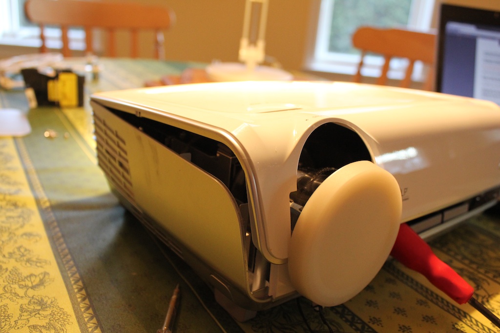 Cut the Cable: Clean colour wheel of Optoma HD72