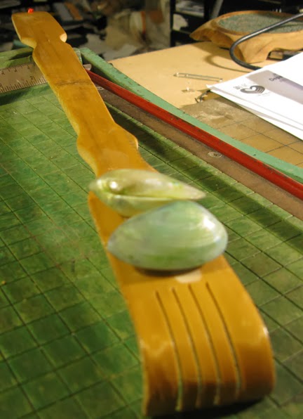 Quixotic Me: Hand made nut scratchers; It's what's for Christmas.