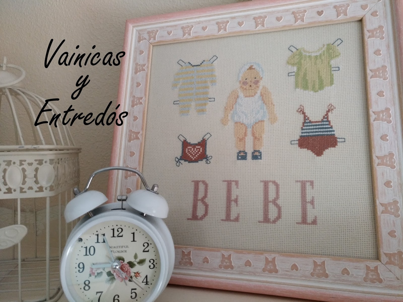 Vainicas y entredós: Un cuadro para un bebé