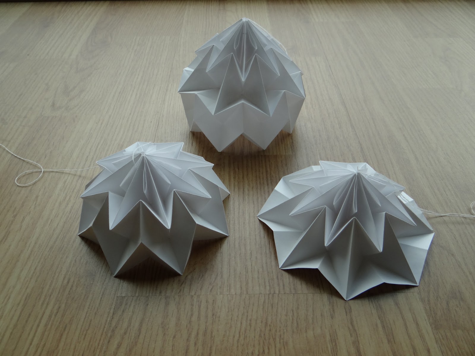 Creating my own lampshades based on the origami Magic Ball | Mostly Folding