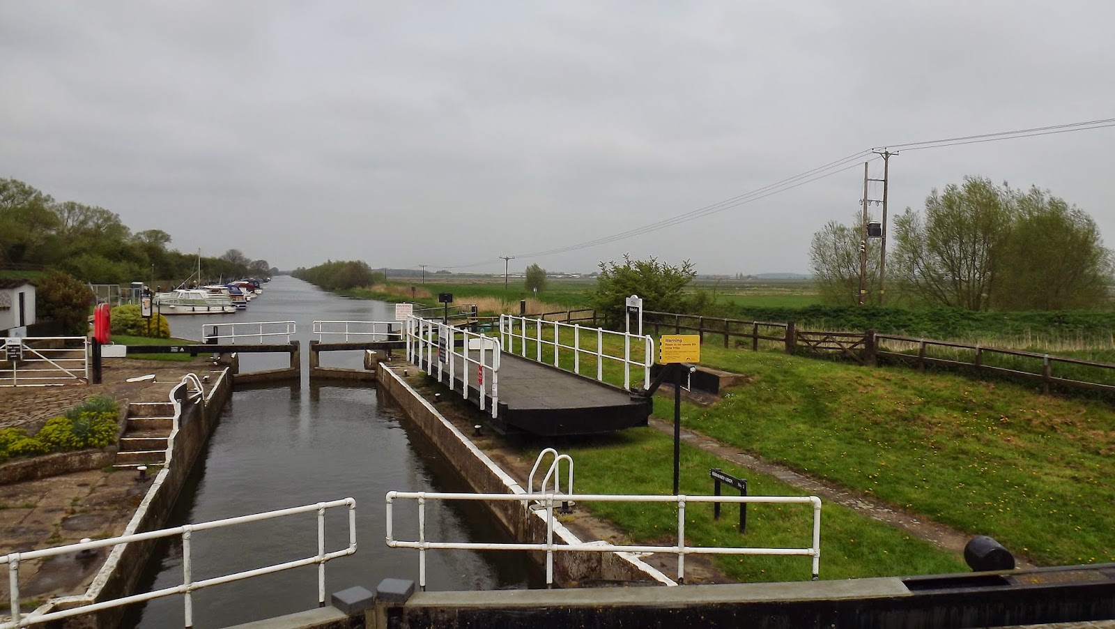 Naughty-Cal: April 2014