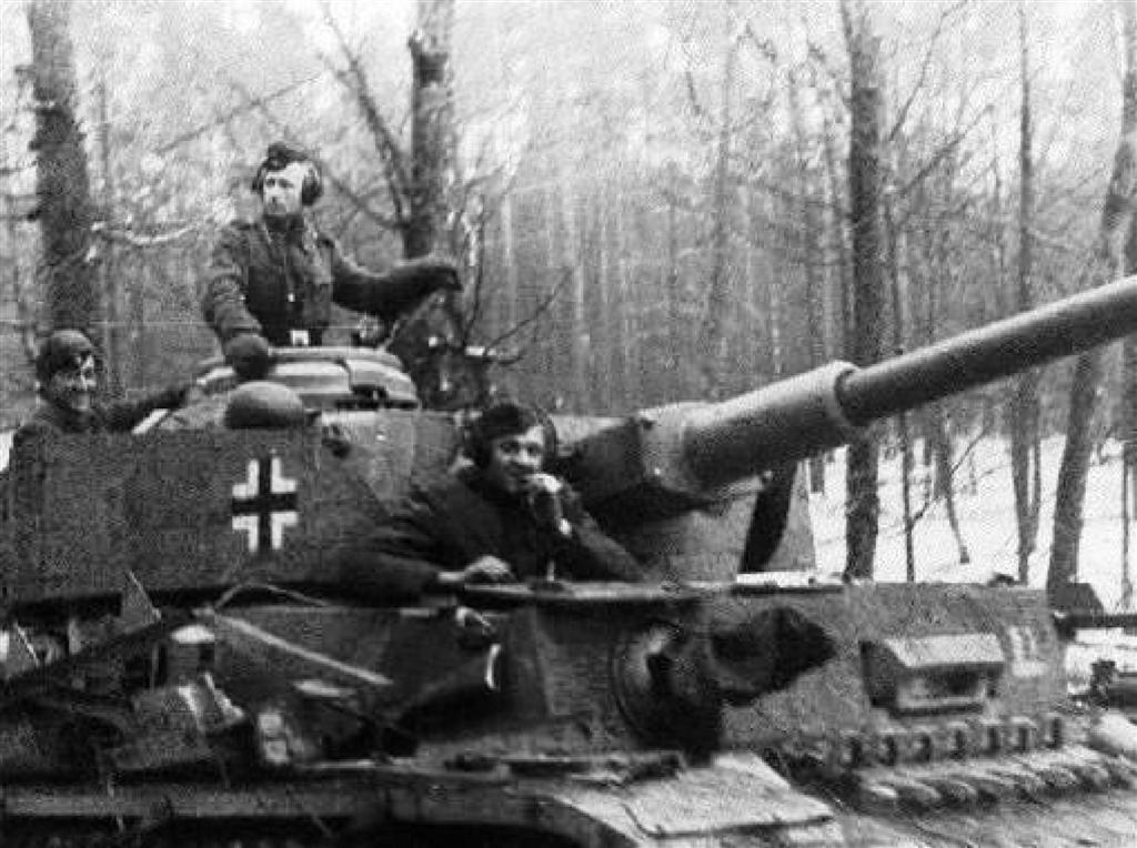 Military History Of the 20th Century: Panzer Mk IV tanks in field and ...