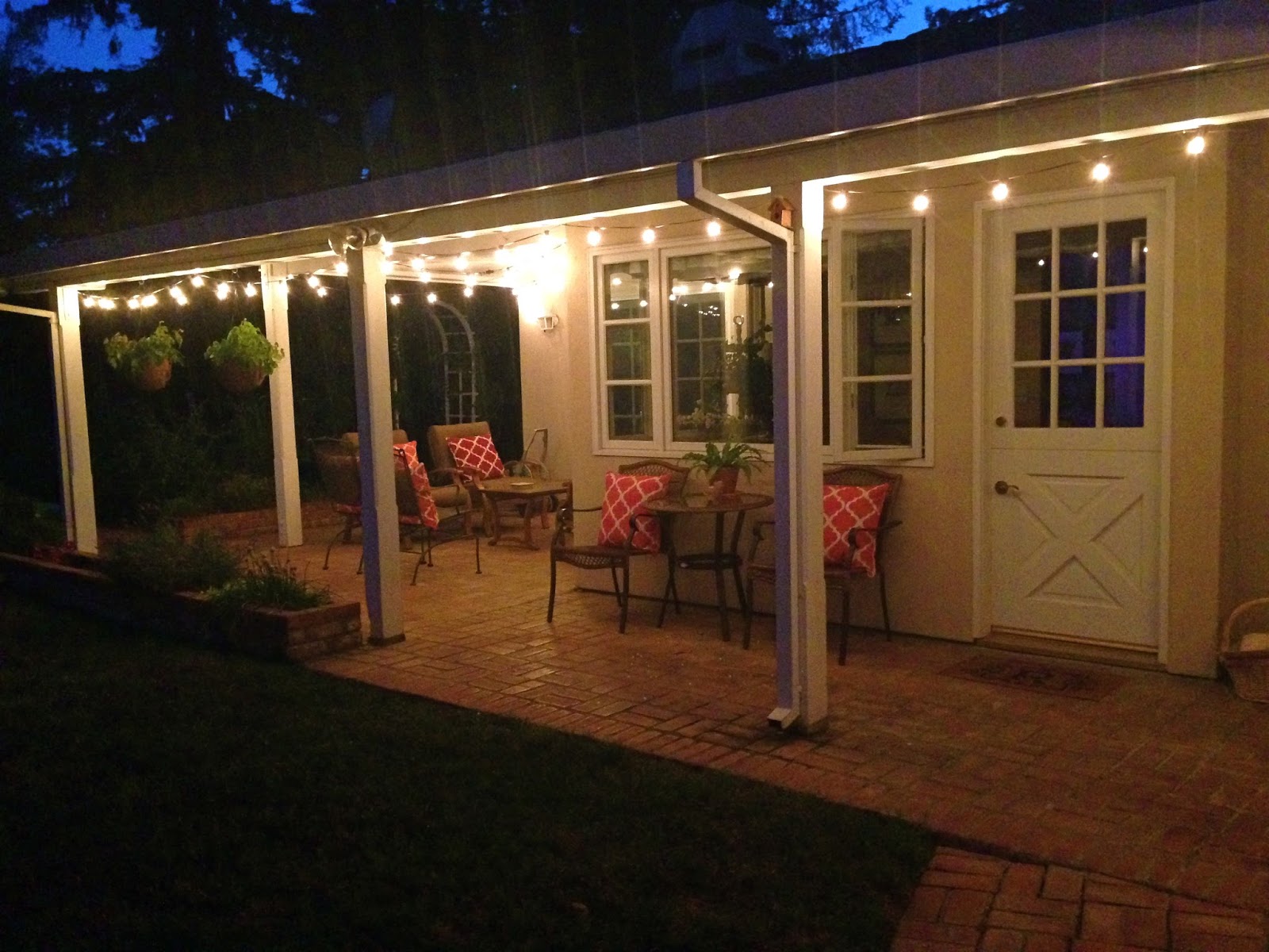 bistro lights - Knitionary