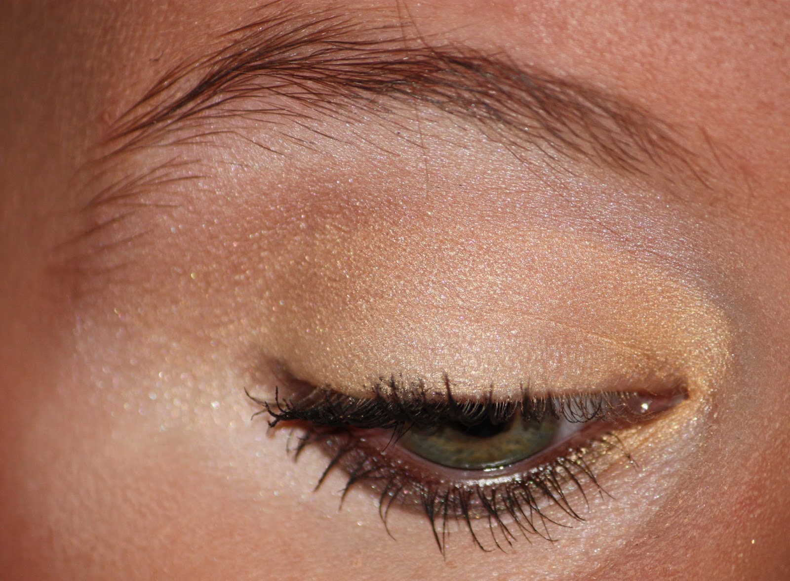 Die Zauberin Zebulon: Ochre Eye MakeUp