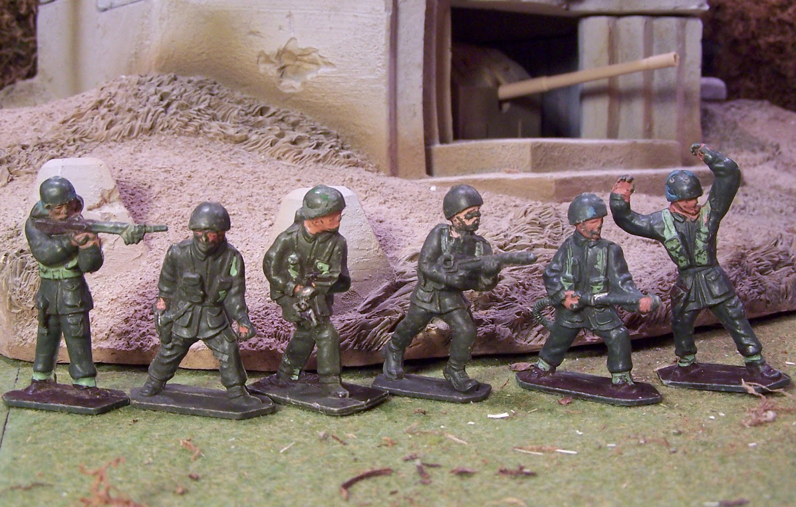 WWII Plastic Toy Soldiers: Lone Star - Toy Soldiers