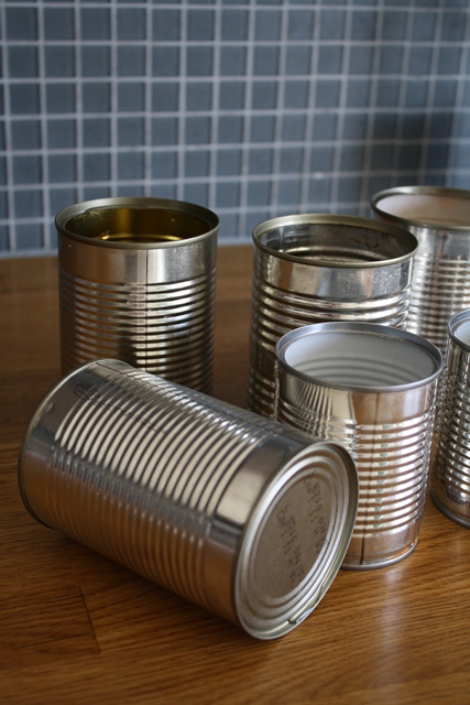 Silverkant: Konservburkar i nya kläder