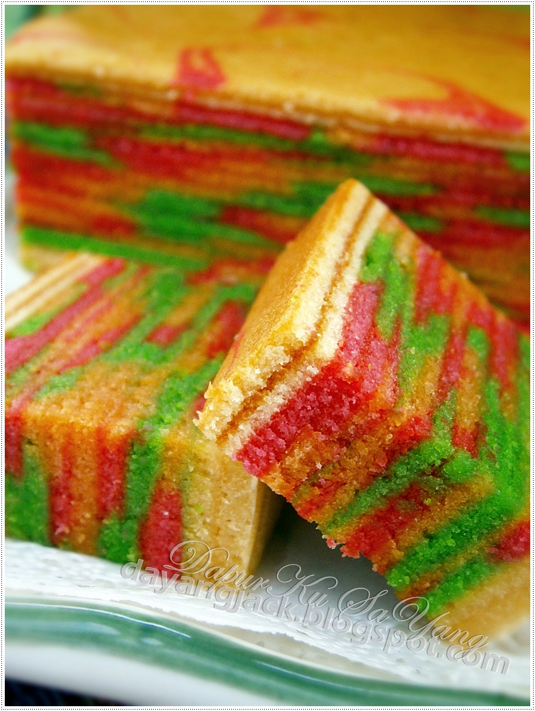 DapurKu SaYang: Kek Lapis Batik Kenyalang (versi bakar)