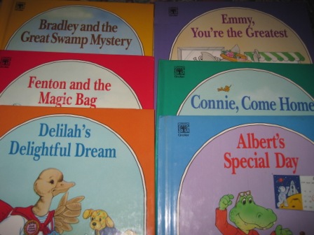 JuaiMurah: A Bag Of 6 Alphapets Books