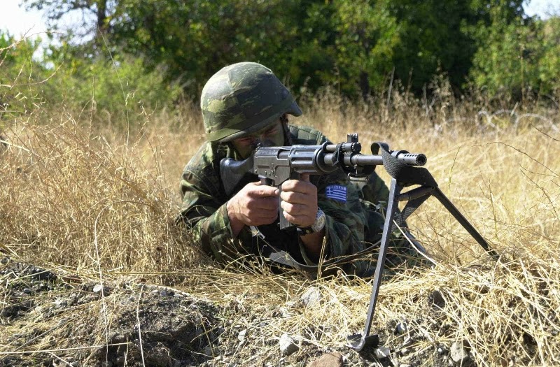 Ametralladora: FN Fusil Automático Pesado (FAP) ~ FDRA - Malvinas