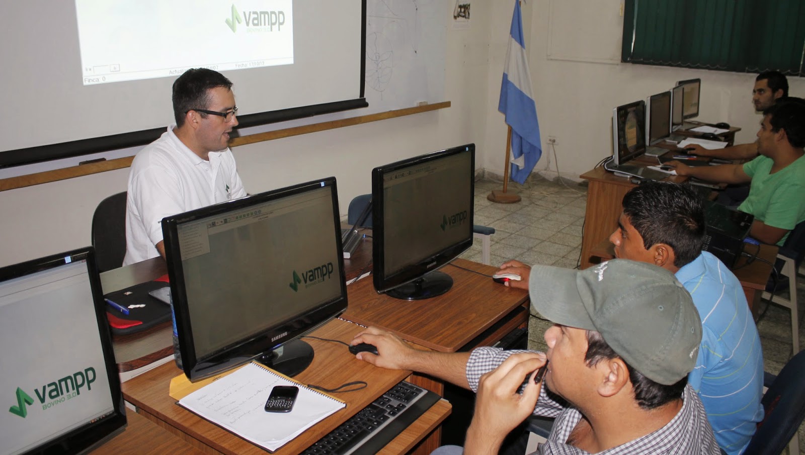 Notiagro: Facultad de CC.AA. clausura Seminario "vampp 3.0"