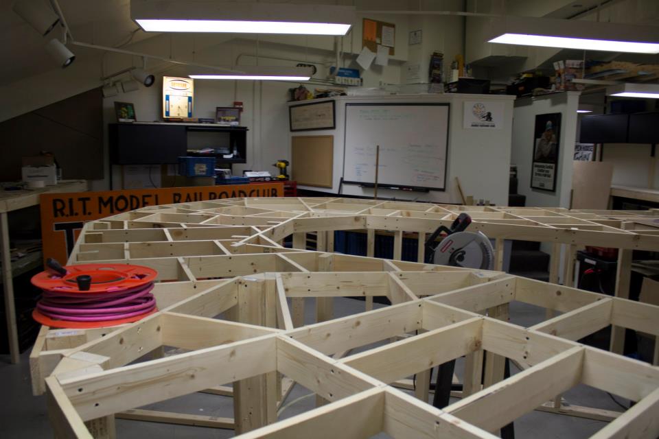 RIT Model Railroad Club: Benchwork construction complete