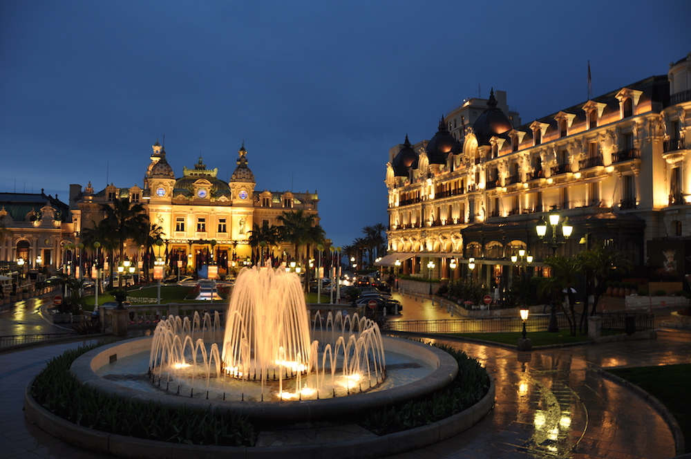 Passion For Luxury : Shopping in Monaco with just a few million Euros ...