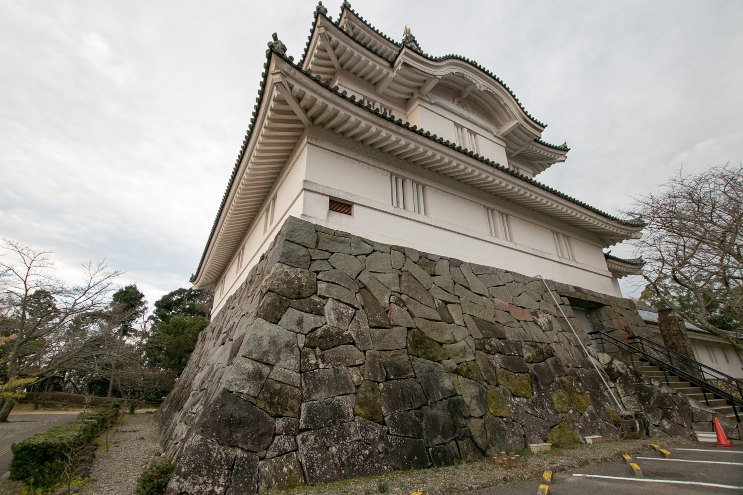 Otaki Castle -Secure fortress guarded by mountains and valleys- | Ken's ...