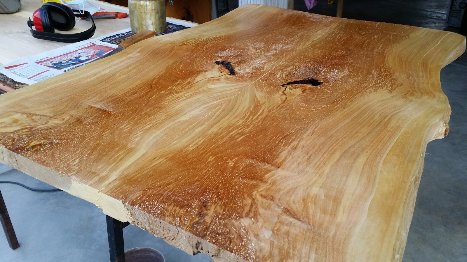 TEMBUSU WOODWORKS: Kayu Tembusu Slab Table