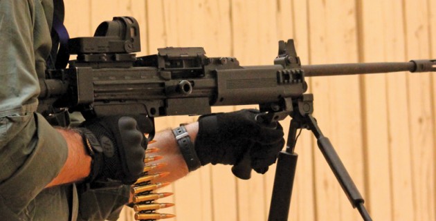 Blog de las Fuerzas de Defensa de la República Argentina: Ametralladora ...