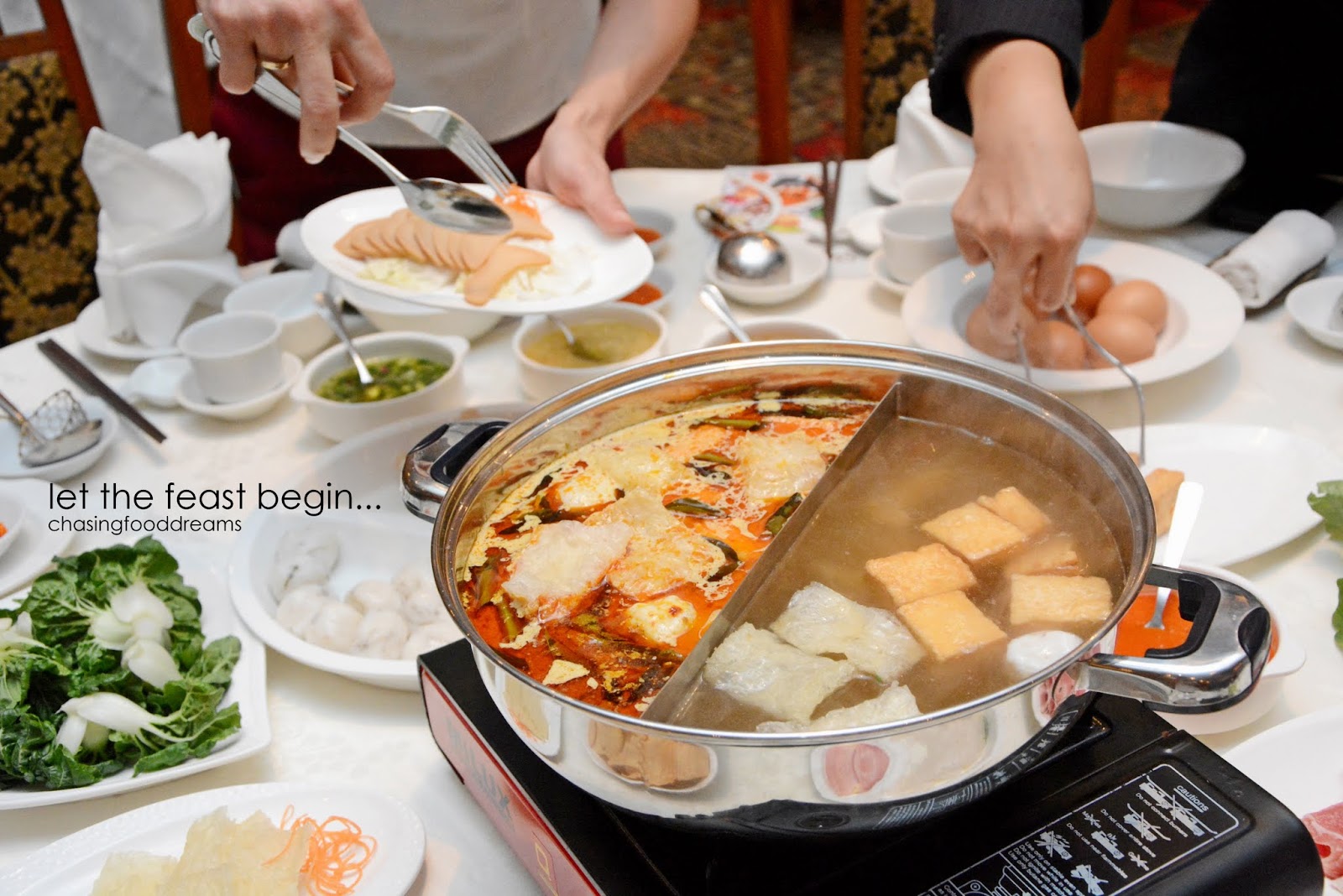 CHASING FOOD DREAMS: Steamboat Dinner @ Xin Cuisine, Concorde Hotel ...