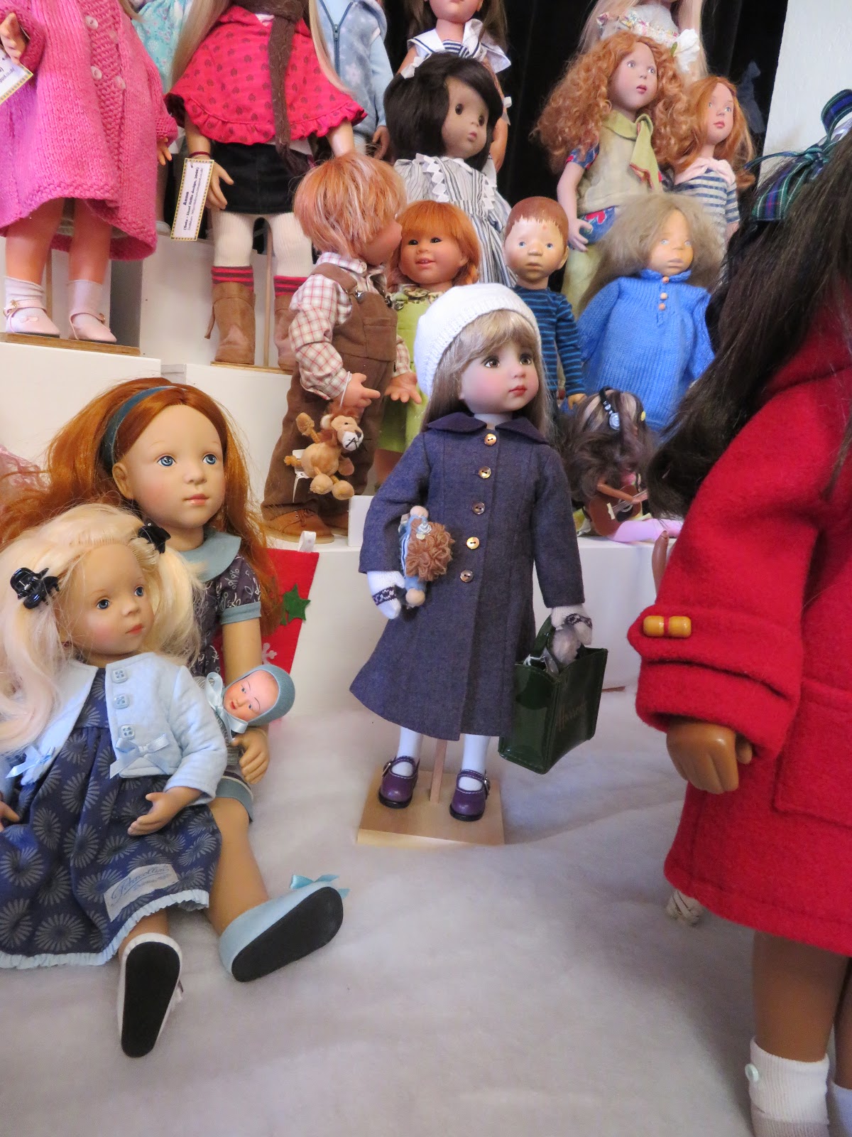 Sasha Village: WORLD DOLL DAY 2018