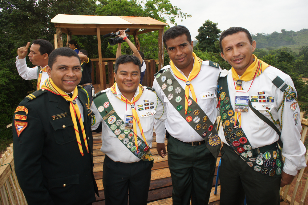 O Que Os Desbravadores Fazem - LIBRAIN