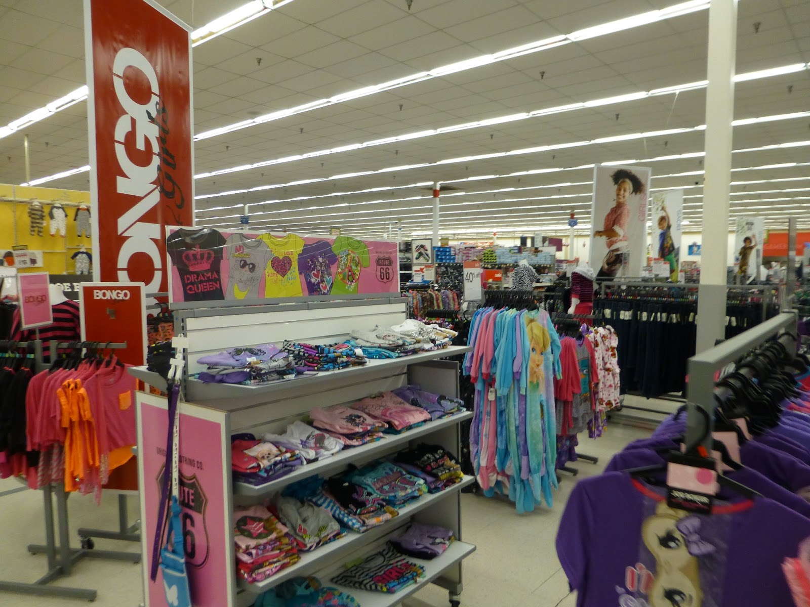 Dead and Dying retail: Death of a Super Kmart : The Moon Township story