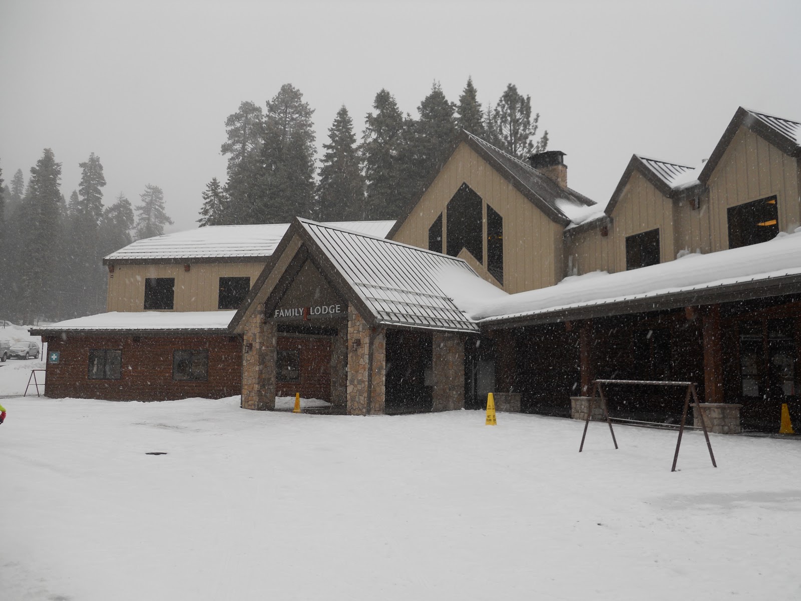 Go Family Go!: Dodge Ridge—Pinecrest Lake Resort--February 17-20, 2013