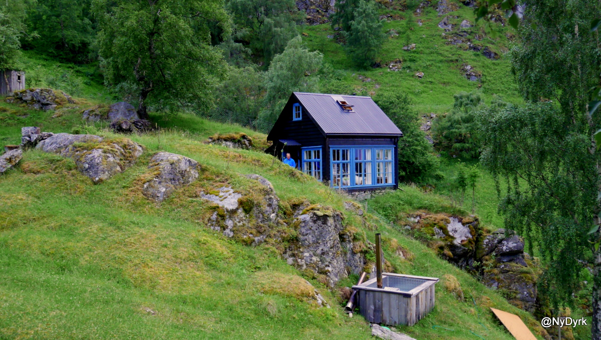 Fam. NyDyrk: Tur til Stigen i Aurland