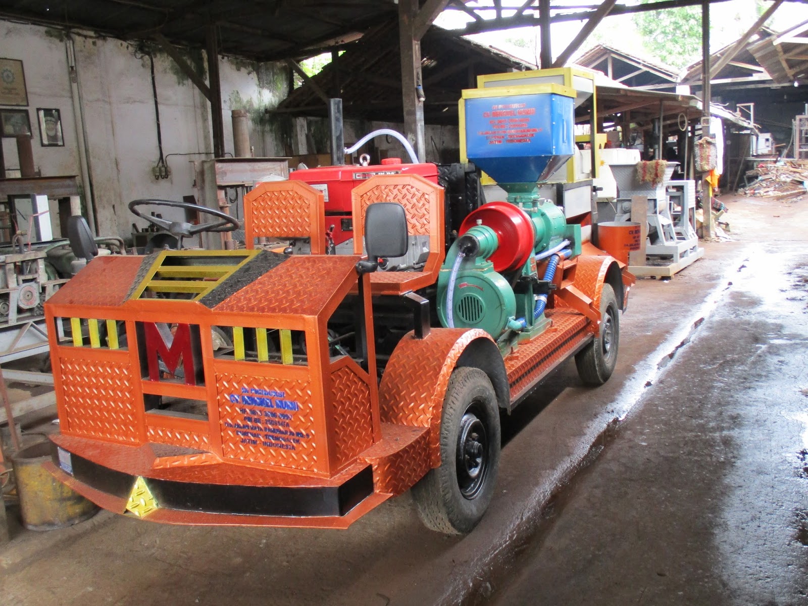 STONE CRUSHER / PECAH BATU / MESIN PEMECAH BATU / MESIN BATU SPLIT ...