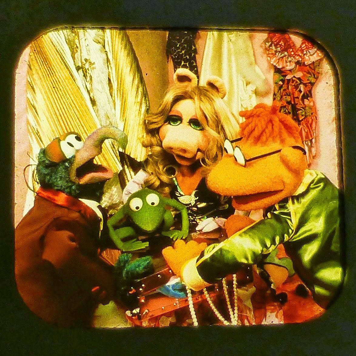 Lance Cardinal Creations: "MUPPETS" VINTAGE VIEW-MASTER REELS