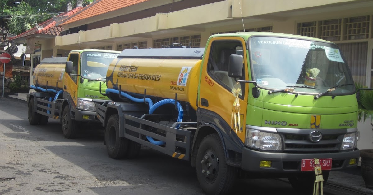 Kementerian PUPR RI Bantu Mobil Truk Tangki Air Untuk Penanganan ...