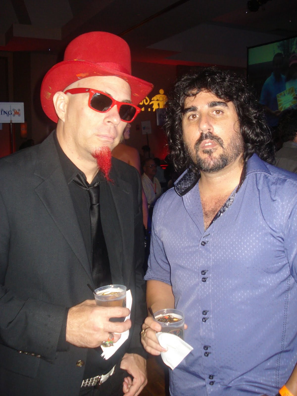 IVAN GALINDO & MARIO CHUY ART STUDIO: Los Artistas Ivan Galindo y Floyd ...