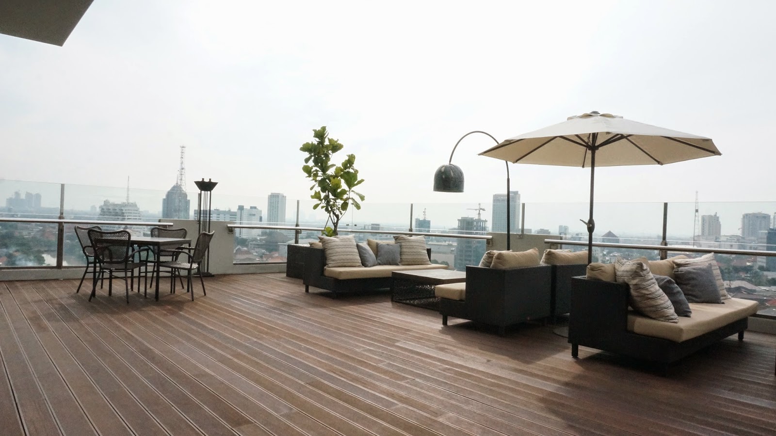 Sky 36 Restaurant Surabaya (venue review) | Laura Angelia