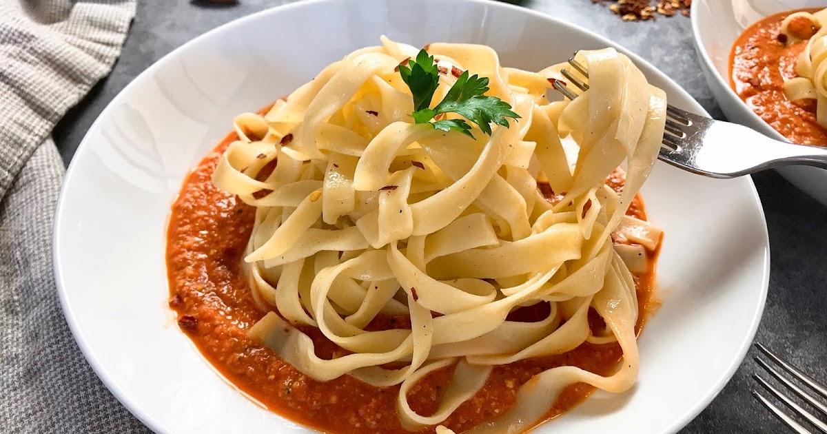 Pasta with Easy Romesco Sauce