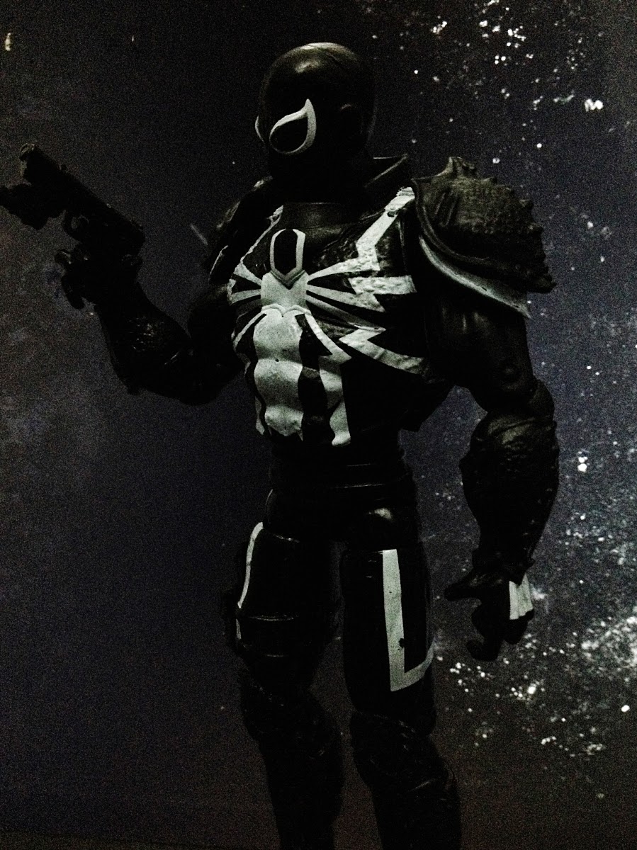 Combo's Action Figure Review: Agent Venom (Marvel Legends)