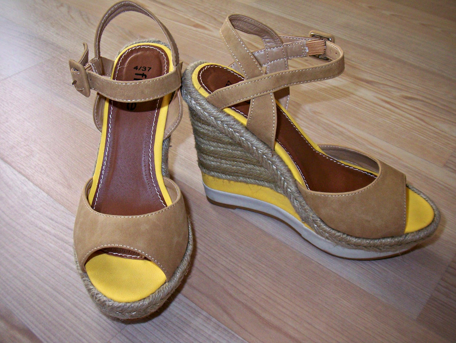 Lovely memories: July 2012