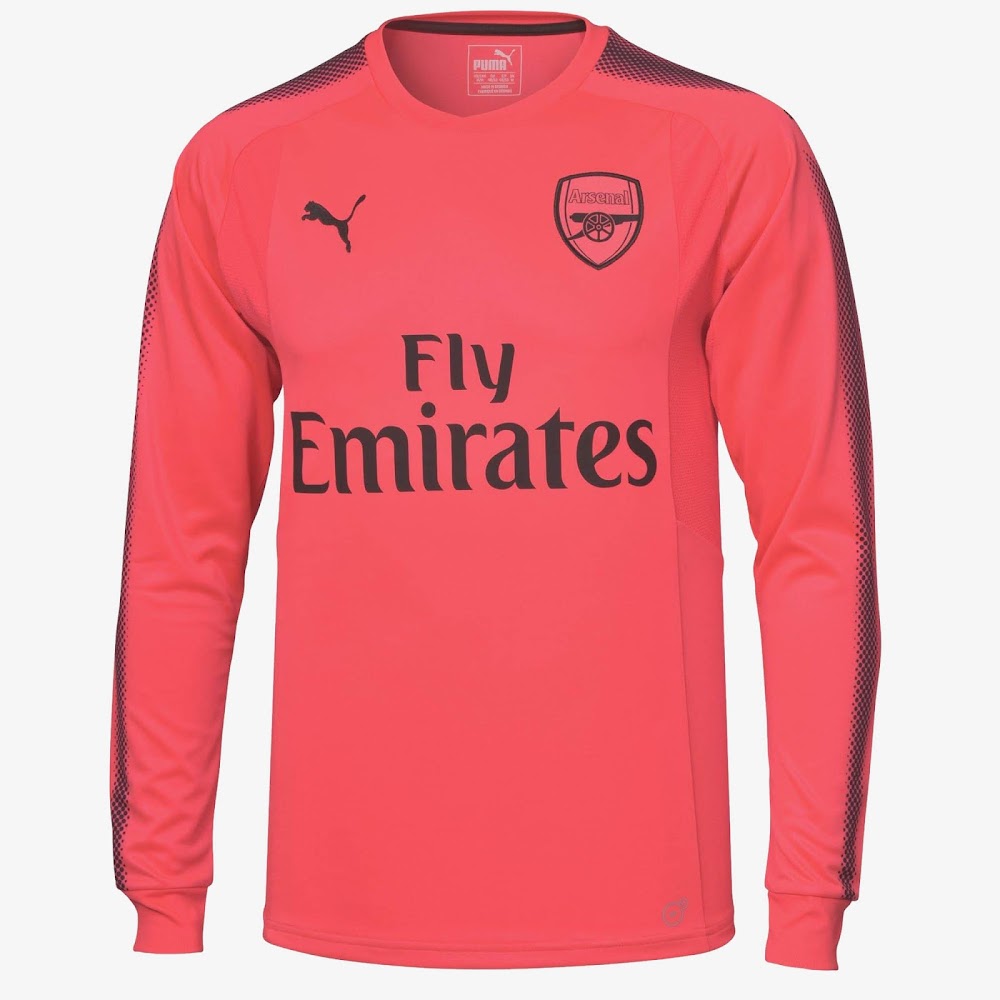 Arsenal 17-18 Goalkeeper Home & Away Kits Released - Footy Headlines