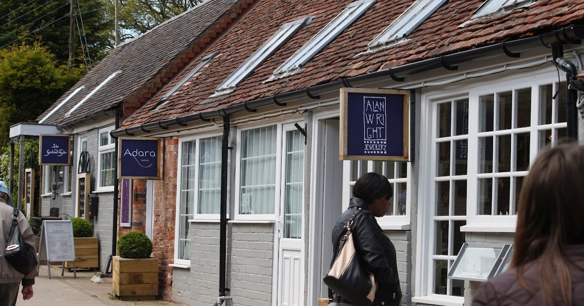 Ruby + Lottie: Family Day Out: Hatton Adventure World