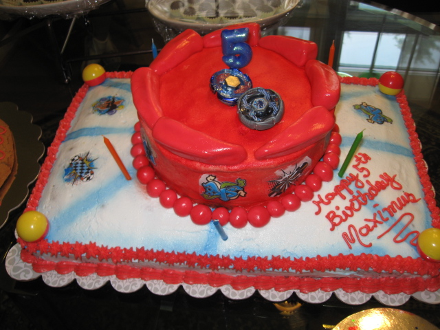 CAKORATION: Beyblade cake